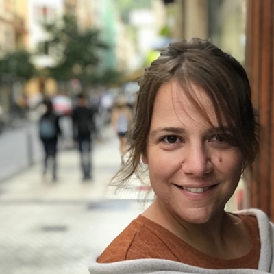 Aroa Moreno in conversation with Alonso Cueto - Hay Festival - Hay ...