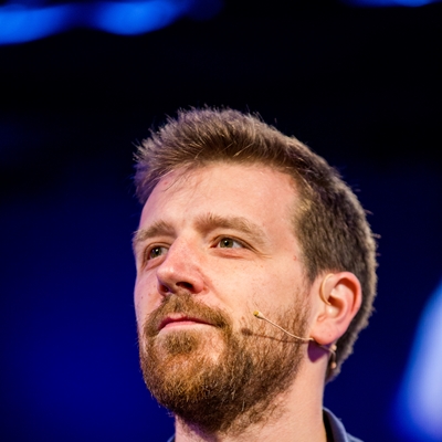 Alex Beard in conversation with Fernando Bolaños Galdós - Hay Festival ...