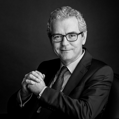 Pablo Isla and Rodrigo Cortés in conversation - Hay Festival - Hay ...