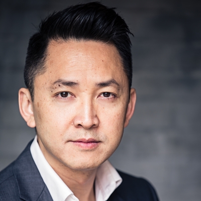 Viet Thanh Nguyen in conversation with Lee Brackstone - Hay Festival ...