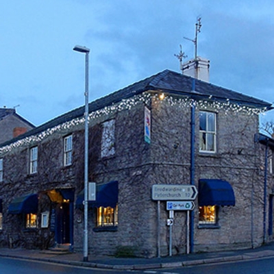 The Historic Pub Tour - Hay Festival